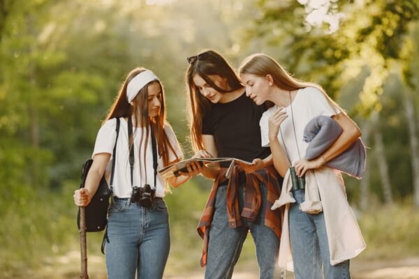 Social Hobbies for Women: 30+ Ideas to Make Friends