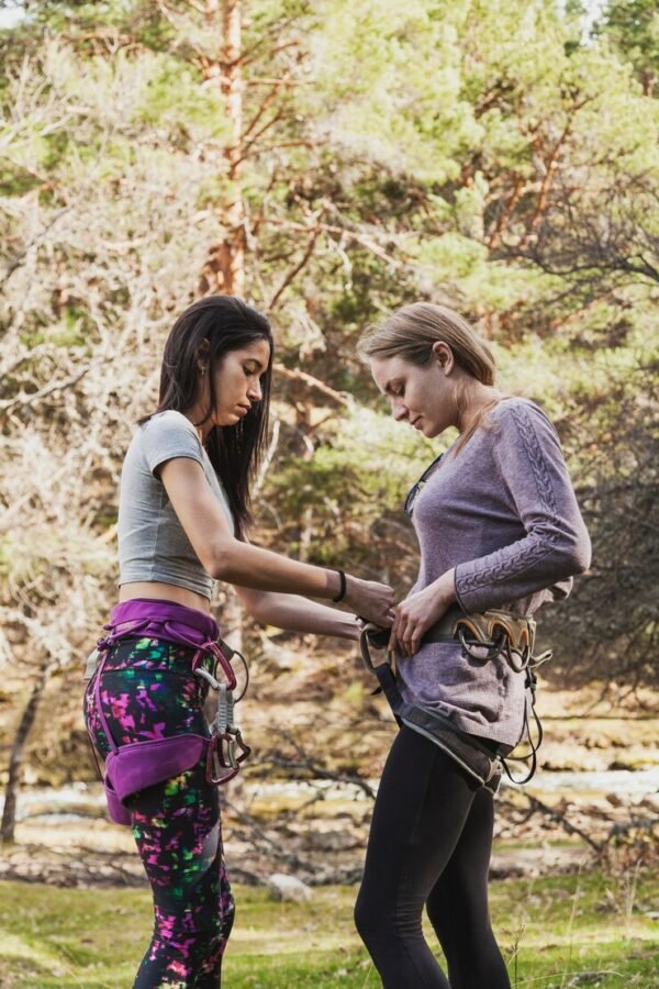 Social Hobbies for Women: 30+ Ideas to Make Friends