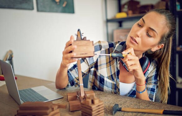 Drained by People? Try These 55+ Hobbies for Introverts
